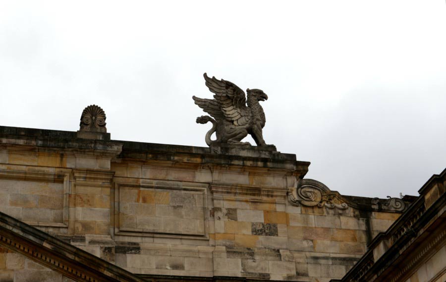 Los monumentos más raros de Bogotá